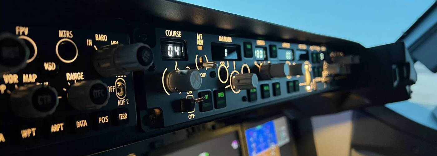 Полет на авиатренажере самолета Boeing 737 MAX